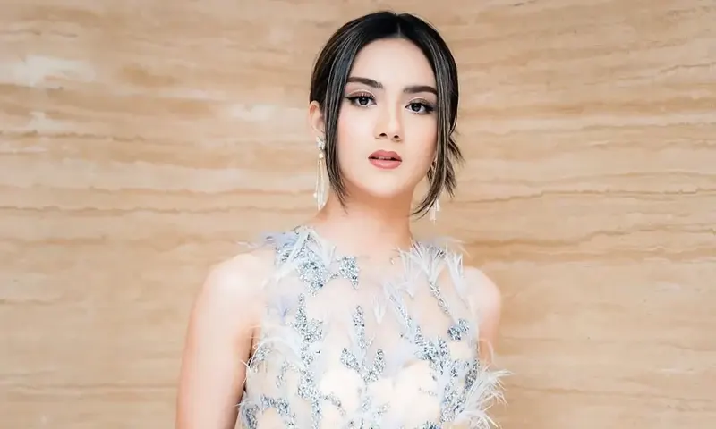 Profil dan Biodata Ersya Aurelia, Lengkap Agama, Umur, Pasangan ...