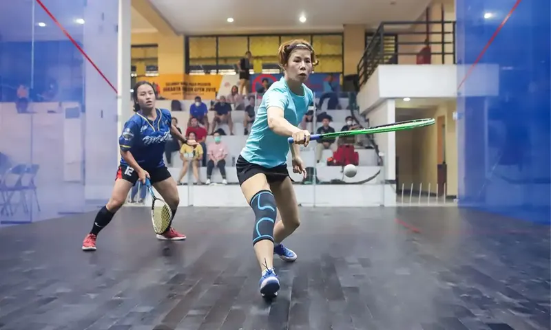 Olahraga Squash: Sejarah, Aturan Main, Teknik Dasar dan Manfaatnya
