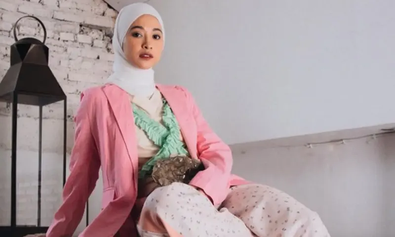 Profil dan Biodata Poppy Bunga, Lengkap Agama, Umur, Pasangan, FTV dan ...