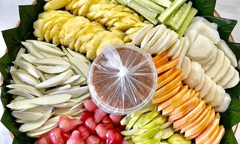 Resep Rujak Kuah Pindang dan Tips Agar Kaldunya Tidak Terlalu Amis